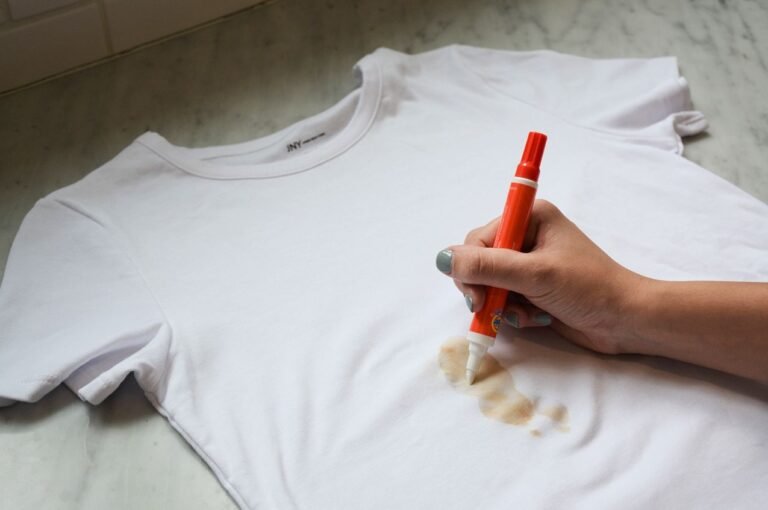 How to Use Tide to Go Pen for Effective Stain Removal