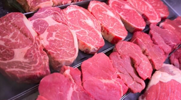 Canadians reluctant to give up meat for climate change, cabinet poll finds